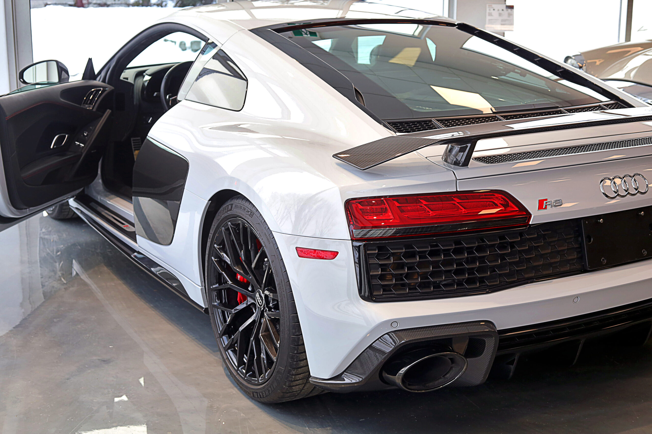 Audi R8 – EXO Automobiles