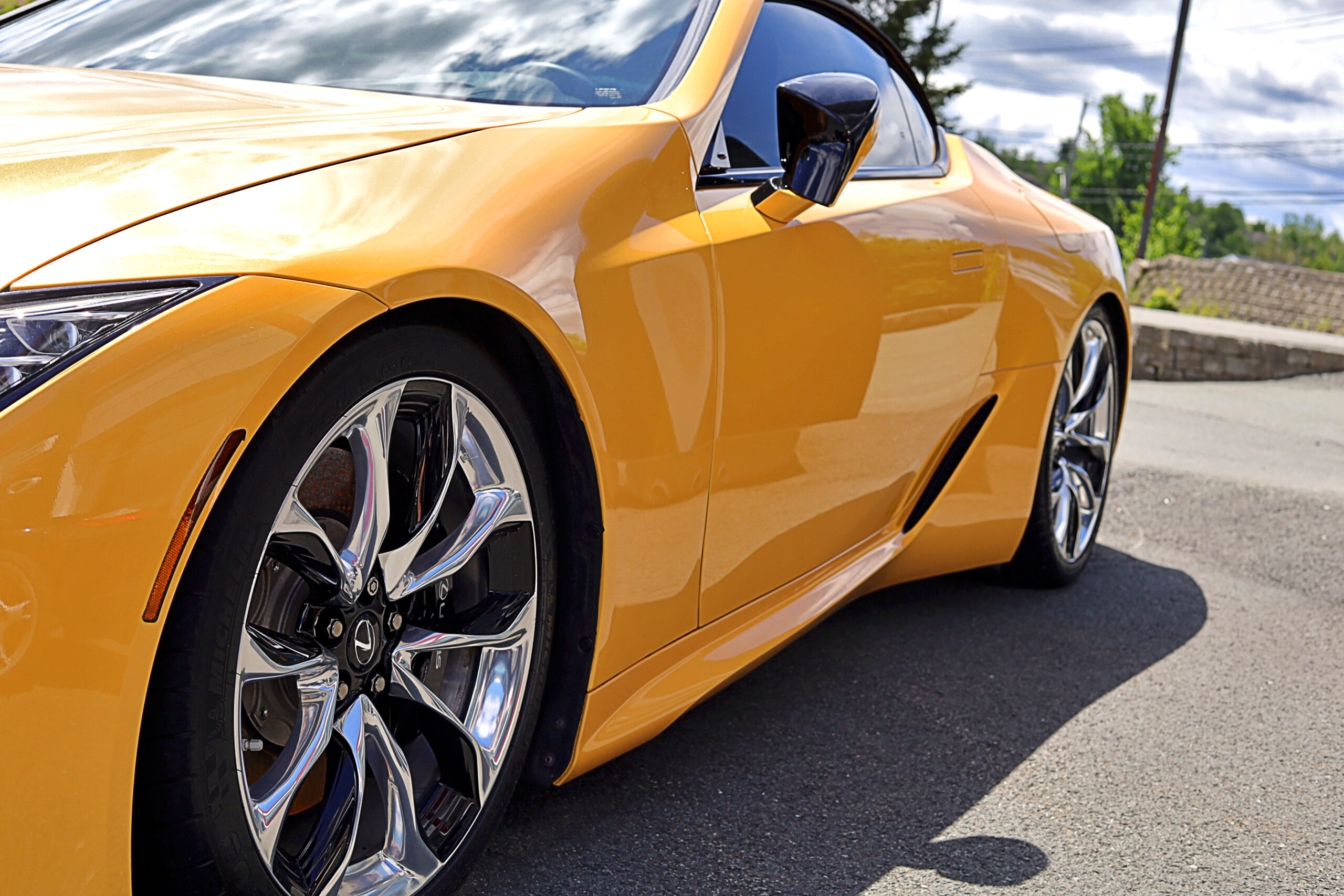 Lexus LC500 – EXO Automobiles